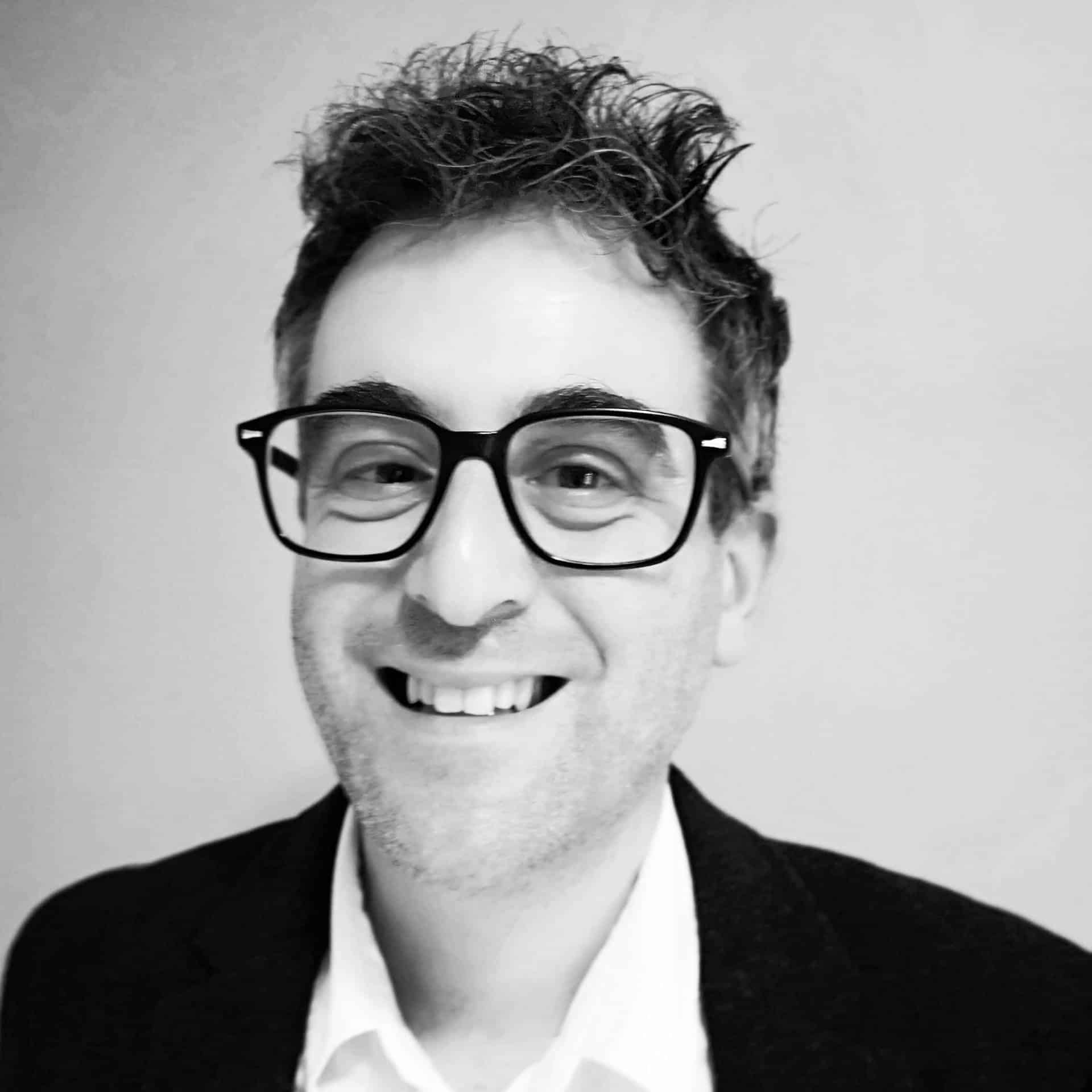 Simon Lewis - Contemporary Irish Poet - Doire Press